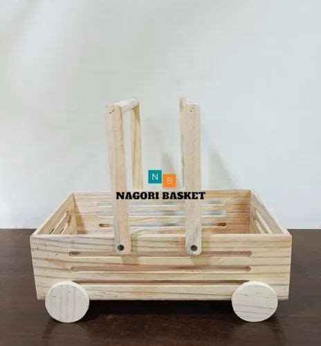 Light Brown Wooden Pinewood Wheel Basket Box For Gift Packaging Size