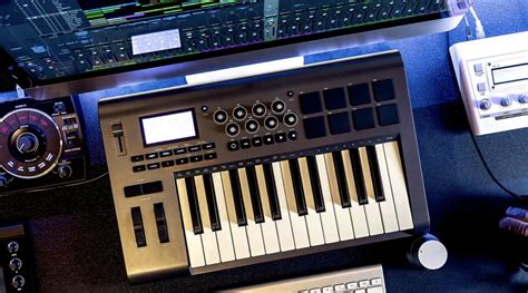 The Best Free Hip Hop Samples For 2024 Hands Down