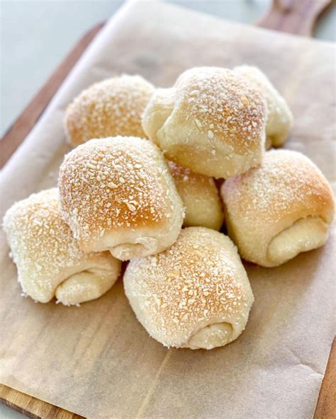 Roti Bercita Rasa Gurih Khas Asia Tenggara
