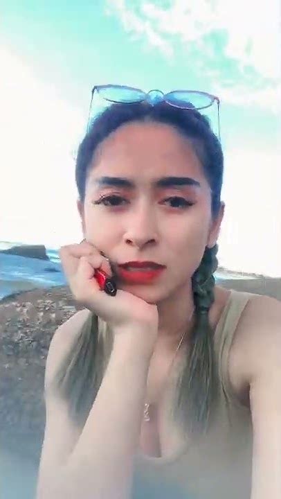 មាន ដុងណាស់ ចែ Youtube