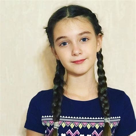 Kristina Pakarina On Instagram “ Portraitofme” Crochet Necklace Necklace Instagram