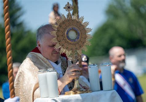 Eucharistic Procession Marks Irondequoit Parishs Anniversary