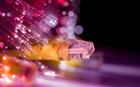 Orange promet une fibre à 10 Gb s à tous ses clients d ici 2026 mais à