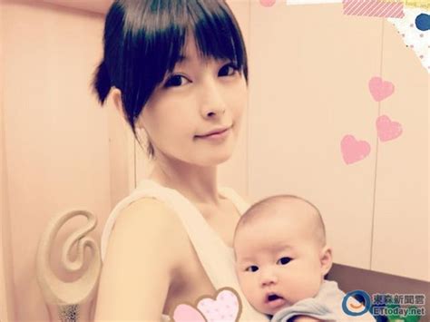 林舒語產後3月老公隨手拍 0美肌根本言情小說少女啊 Ettoday星光雲 Ettoday新聞雲