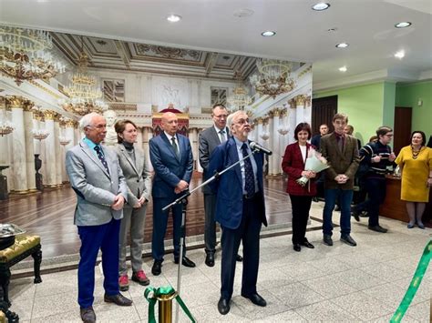 Главная | Выставочный центр «Эрмитаж – Выборг»