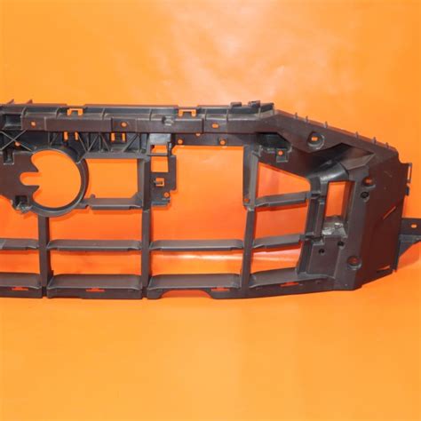 Audi Q8 Grille Center Plate 2019 2020 4m8 807 233 A Oem
