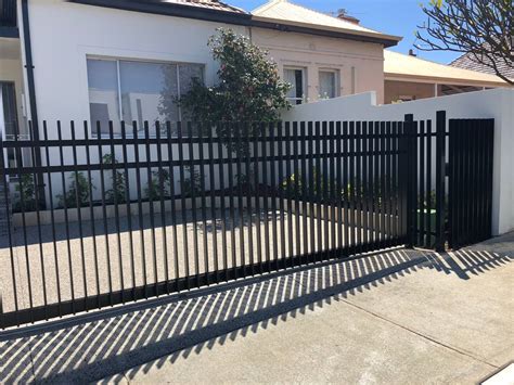 Automatic Driveway Gates A And K Quality Gates And Fencing