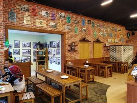 6 Restoran Sunda Di Bandung Cocok Untuk Kumpul Bersama Keluarga