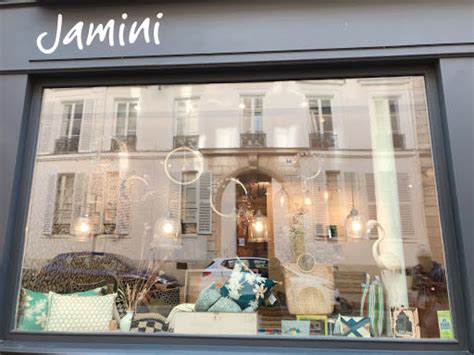 2beinstore First Online Video Shopping In The World