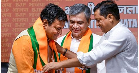Former Jdu Leader Ajay Alok Joins Bjp