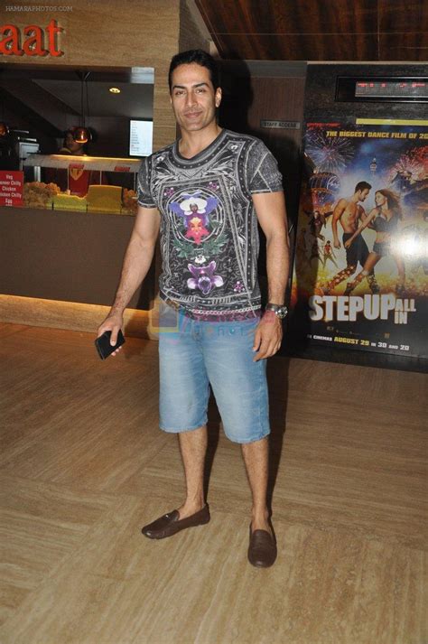Sudhanshu Pandey Snapped At Pvr Mumbai On 27th Aug 2014 Sudhanshu