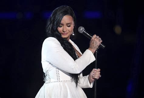 Demi Lovato Reveals She Has Brain Damage From 2018 Overdose Ap News