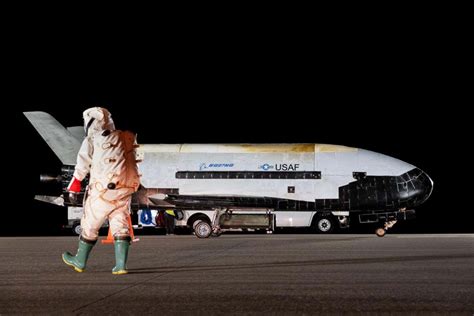 X 37b Space Forces Secretive Space Plane Is Making Its Highest Flight