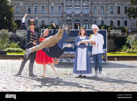 Ballet Meets Breakdance With 100 Beats Per Minute Into The Stollen Season Dresden Stollen