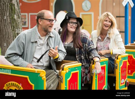 Wilson 2017 Woody Harrelson Isabella Amara Laura Dern Craig Johnson