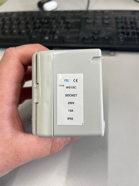 Rtc Weatherproof Socket 1g 13a 250v Ip55 Ws1sc Pack Of 5 Raytech International Trading Ltd