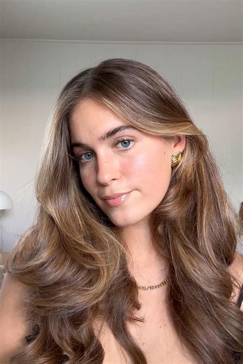 Best 12 Side Part Layered Hair Is Trending This 2025 And You Have To