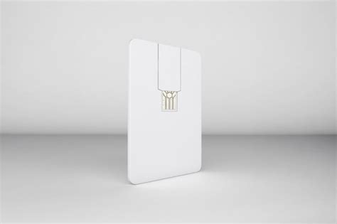화이트 신용 카드 Usb 플래시 드라이브 무료 사진