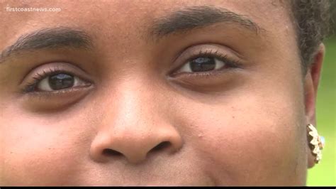 Sisters Take To Social Media To Find Long Lost Sister Youtube