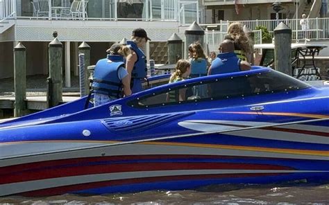Party Cove Made Great Again With Massive Raft Up Speed On The Water
