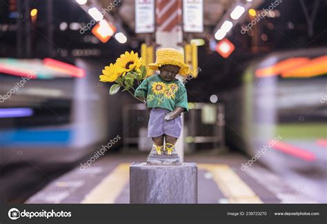 Japan Pee Telegraph