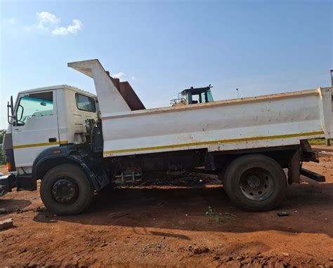 Tata Tipper 8 Cube Farmer Trade