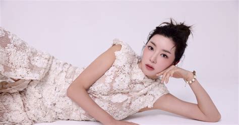 결혼 후 더 반짝이며 성숙해진 배우 박한별의 화보촬영 현장