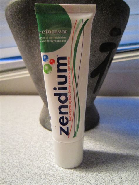 Zendium Toothpaste Samples This Is The Lightest Among All The
