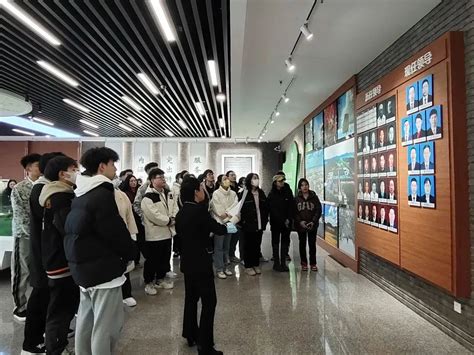 携手校史馆“一镜含影，以文承情” 制药工程学院
