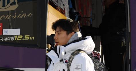 포토 쇼트트랙 곽윤기 다시 한 번 올림픽선수촌에