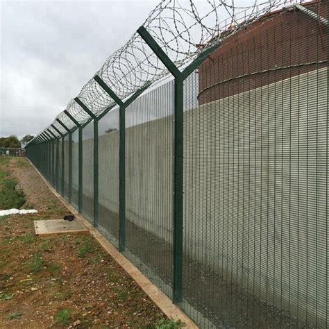 Wholesale Hot Dipped Galvanised Border High Security Fencing Wall