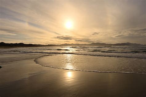 日本の夕陽百選「夕日ケ浦海岸」① By Hiro （id：10868799） 写真共有サイトphotohito