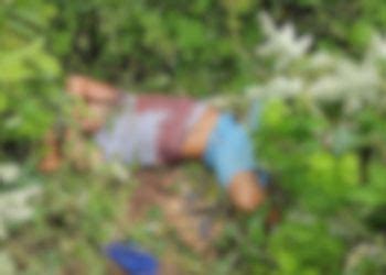 Homem é encontrado morto em área de matagal na cidade de Lagarto faca