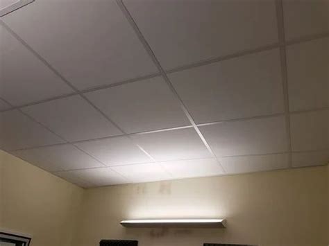 Armstrong Fibreglass 2x2 Grid Ceiling 8 Mm At Rs 148 Sq Ft In Noida