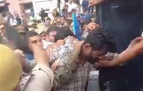 Udaipur Beheading Lawyers Thrash All Four Arrested Accused Watch Video