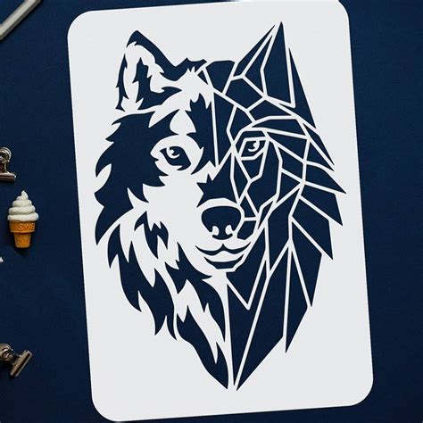 Simple Wolf Stencil