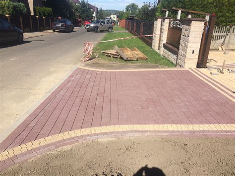 Plac W Czeladzi Z Kostki Brukowej Beton Kolor