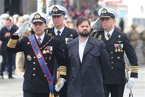 Comandante En Jefe De La Armada Destacó Presencia En Territorio