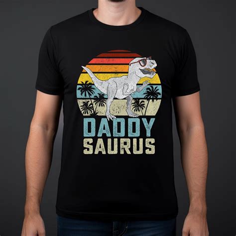 Daddysaurus T Rex Dinosaur T Shirt For Men With Vintage Style