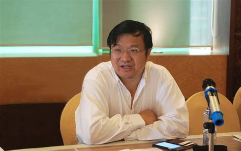 张绪穆简历南方科技大学化学系系主任张绪穆受邀参会演讲活动家