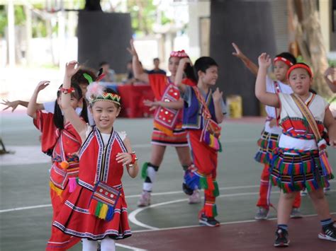 花蓮市部落豐年祭 族人返鄉共舞慶豐收 生活 花蓮市部落豐年祭 族人返鄉共舞慶豐收 青年日報