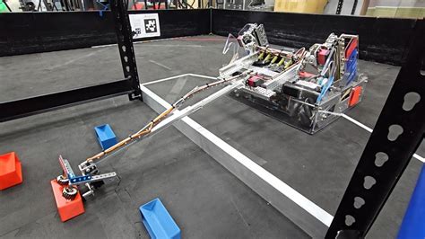 Robot In 1 Day Reveal FTC INTO THE DEEP 2025 FTC Team 11047 Screw
