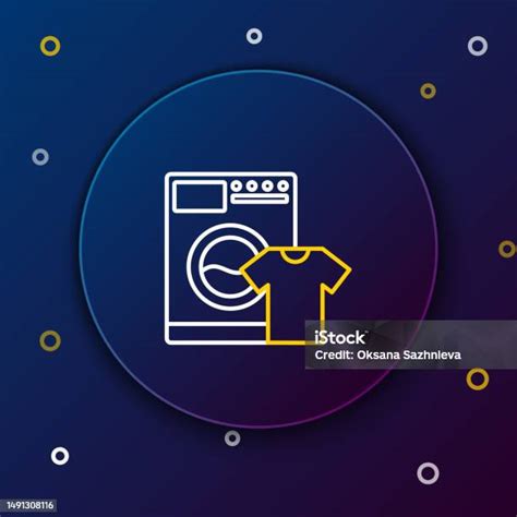 흰색과 노란색 선 세탁기와 티셔츠 아이콘은 진한 파란색 배경에 있습니다 세탁기 아이콘입니다 세탁기 세탁기 가전 기호입니다 다채로운 개요 개념입니다 벡터 일러스트레이션 T