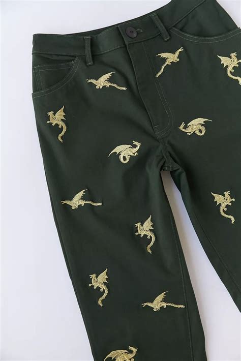 Pin By Jessica Kisner On Creepy Crawlies Insect Reptile Themes Womens Bottoms Trendy Skirts