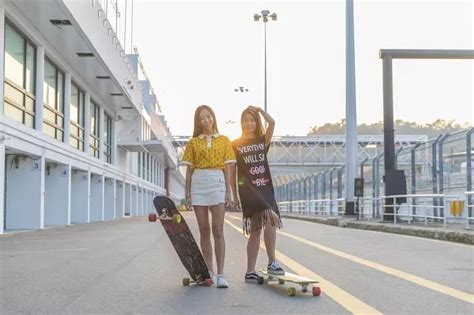 当韩国滑板少女来到澳门会是怎样的一段酷炫奇妙之旅