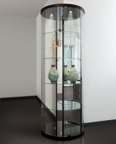 Contemporary Display Case Curve Three Quarters Round Sdb