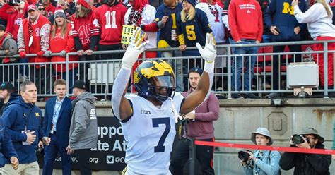 Who Is Donovan Edwards Meet Blake Corums Replacement Keying Michigan
