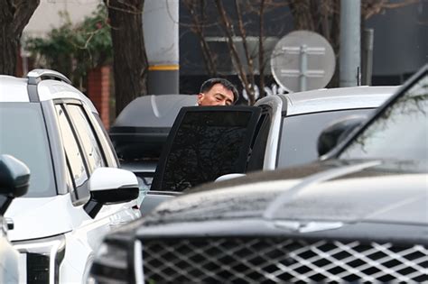 공조본 대통령실 경호처 서버 압수수색 위해 대기 중 Jtbc 뉴스