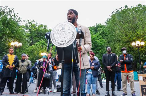 New Yorkers Stand Against Gun Violence Through Lower Manhattan Rallies