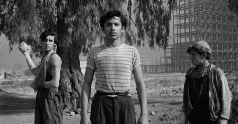 Miseria En Los Barrios Drama Social Y Un Final Alternativo 70 Años De